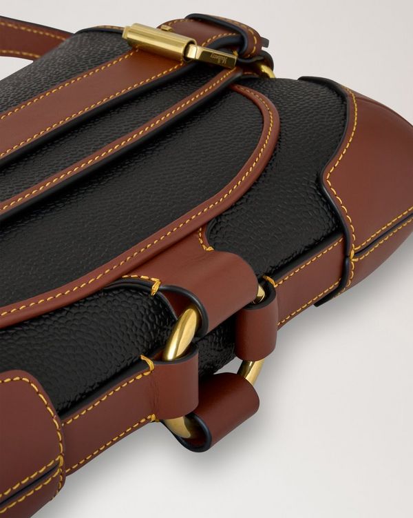 Mulberry | Lennox Shoulder Bag | Black & Cognac Bio-Based Scotchgrain