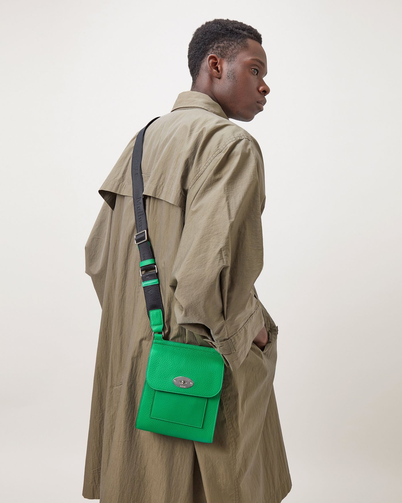 Small Antony | Lawn Green Heavy Grain | Women | Mulberry