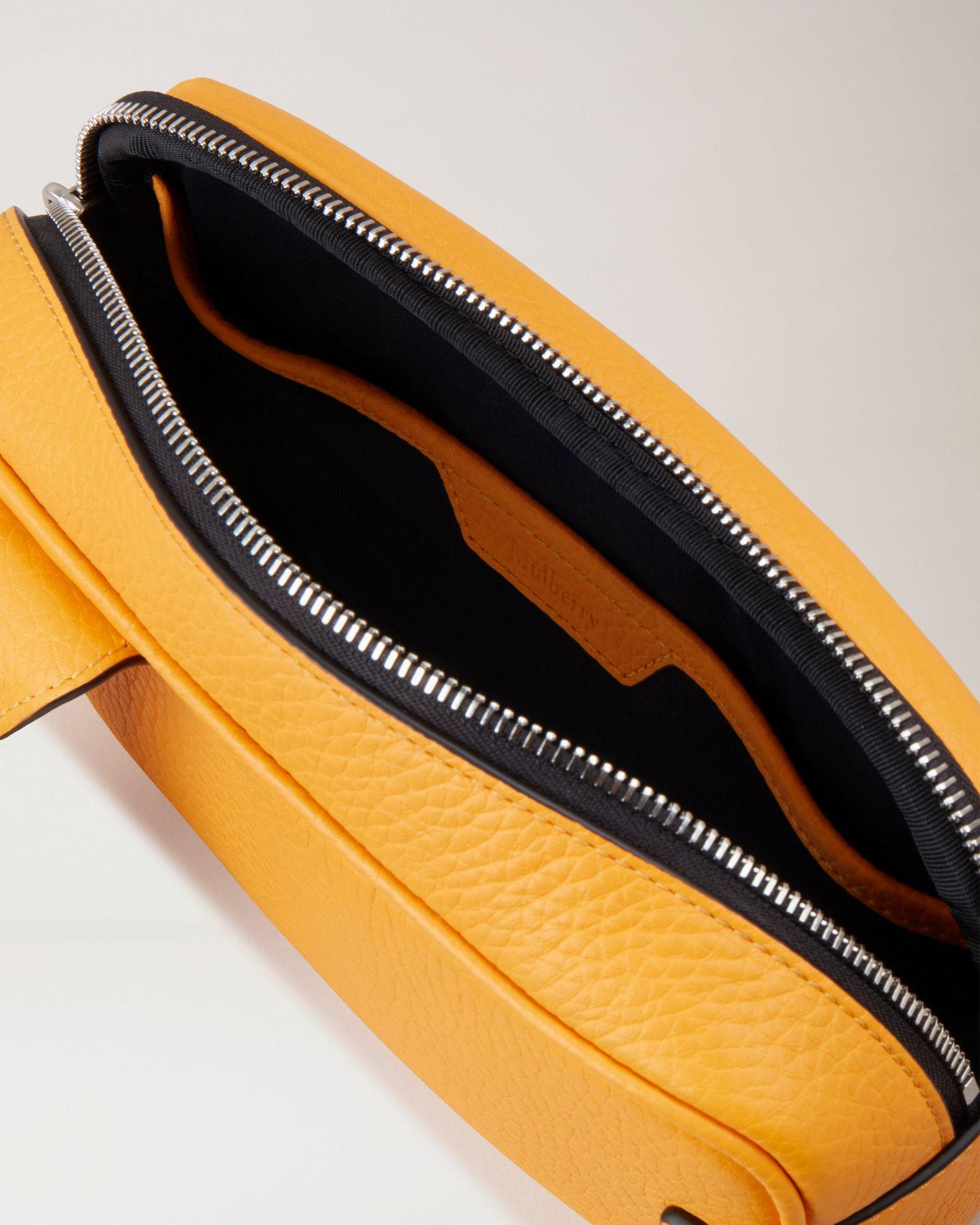 Utility Postman's Buckle Reporter | Double Yellow Heavy Grain | Men ...