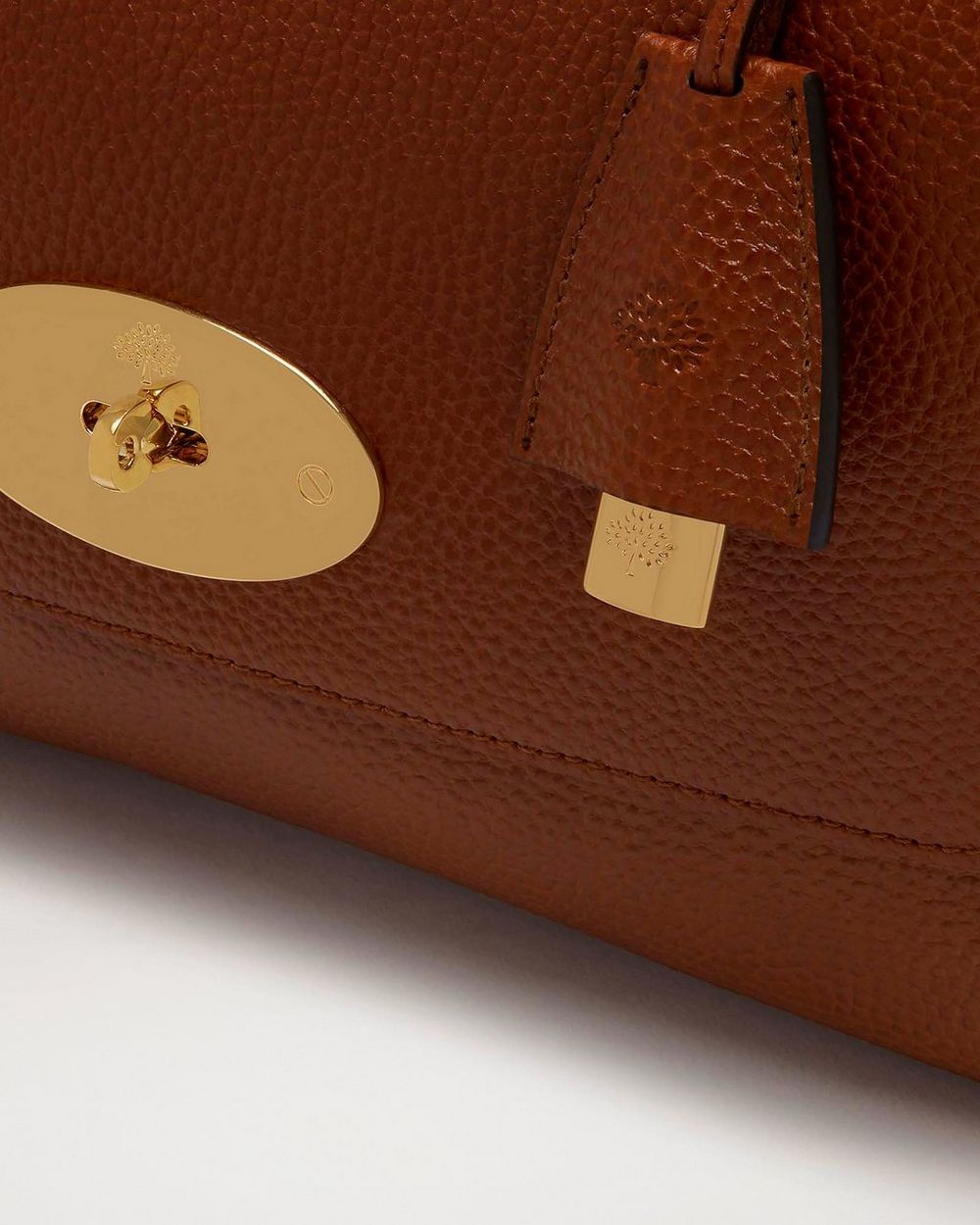 Medium Lily | Oak Small Classic Grain | Women | Mulberry