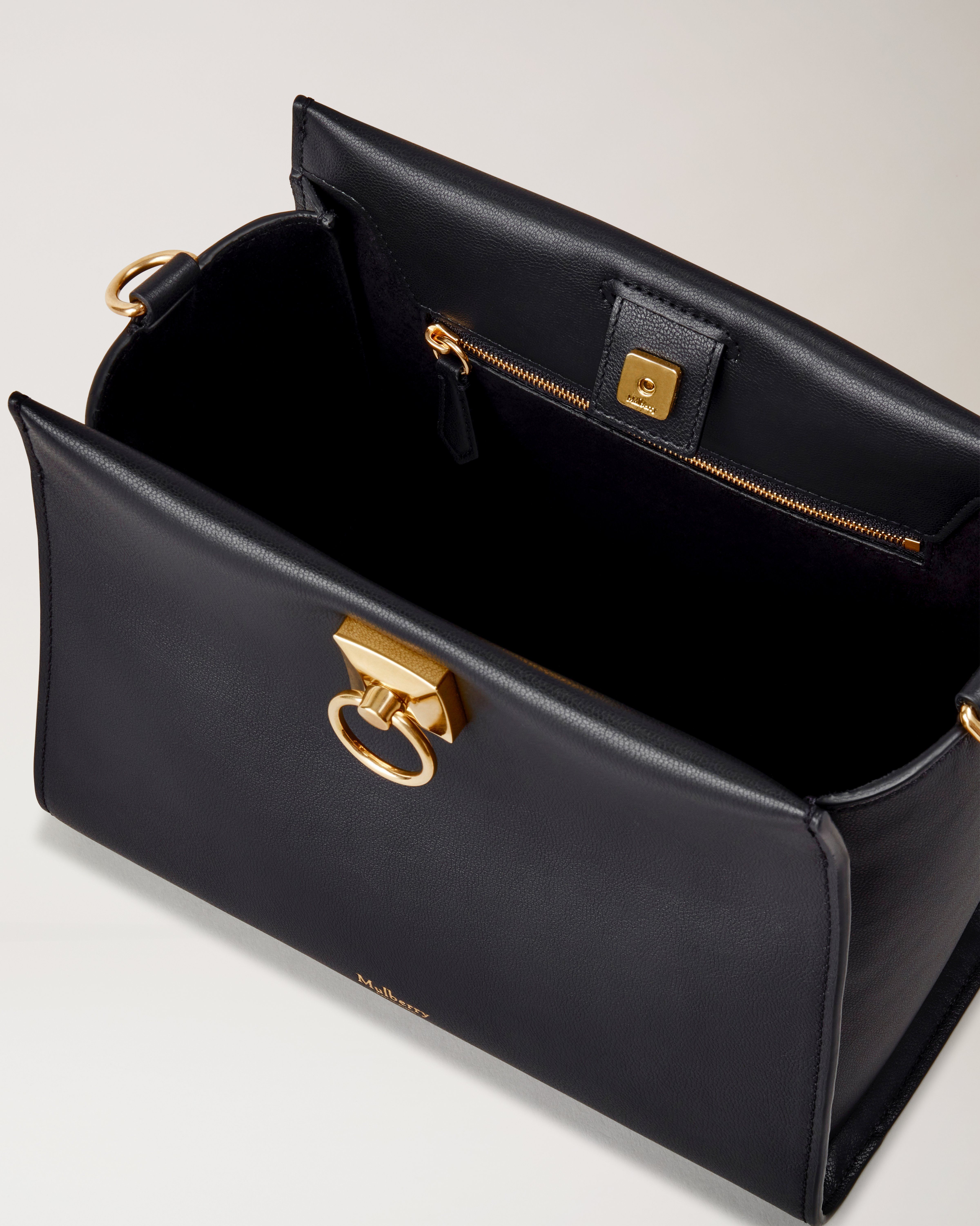 Small Shoulder Iris | Black Micro Classic Grain | Women | Mulberry