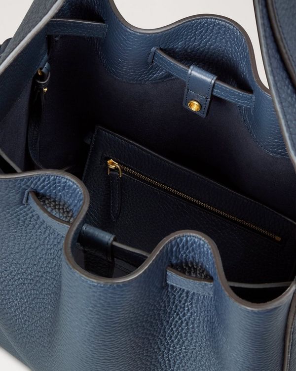 Mulberry | Lyra Bucket | Night Sky Heavy Grain | Women