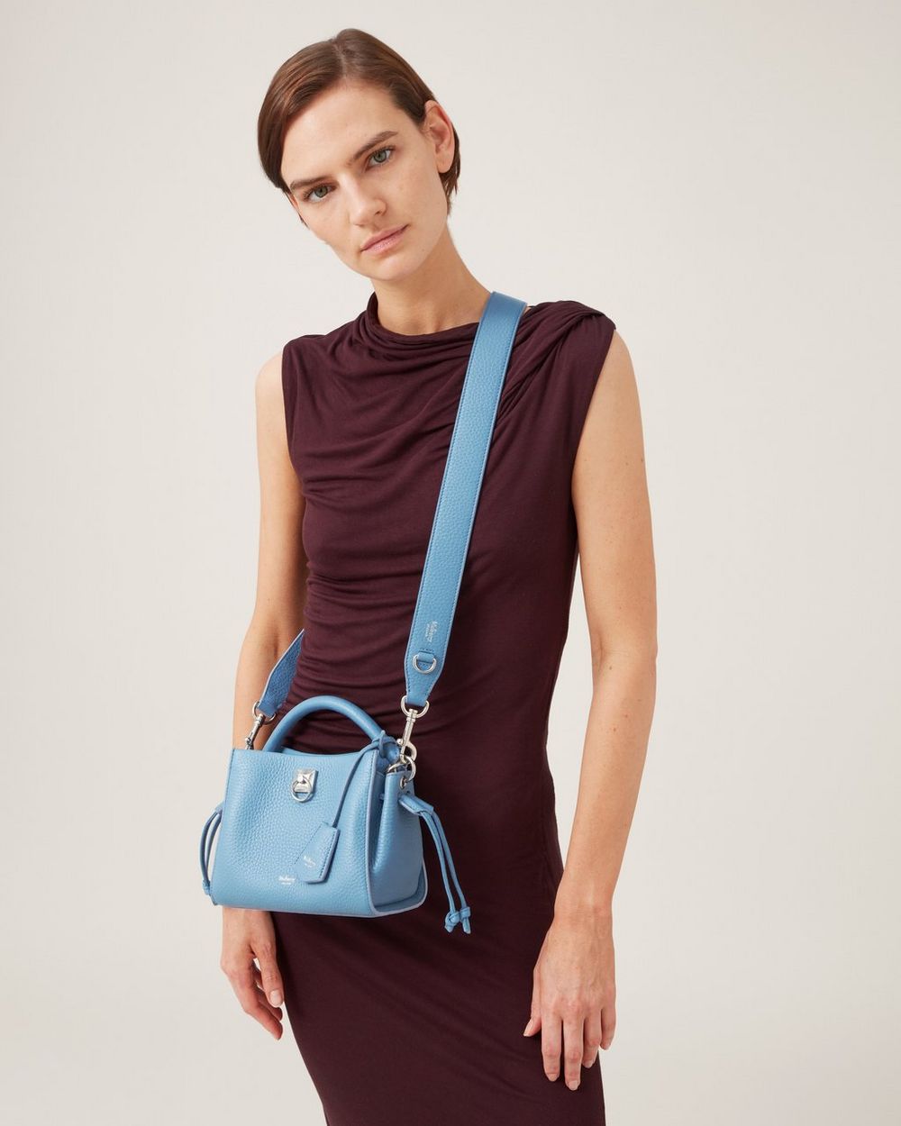 Mini Iris | Pale Slate Heavy Grain | Icon Editions | Mulberry