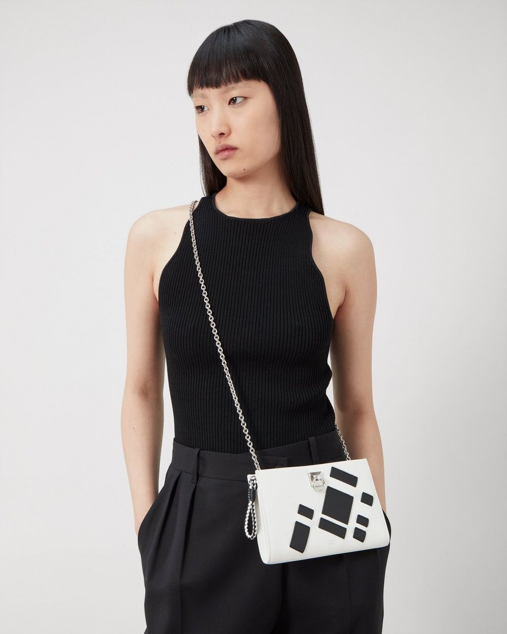 Iris Wallet on Chain | Black & White Whip Stitch | Women | Mulberry