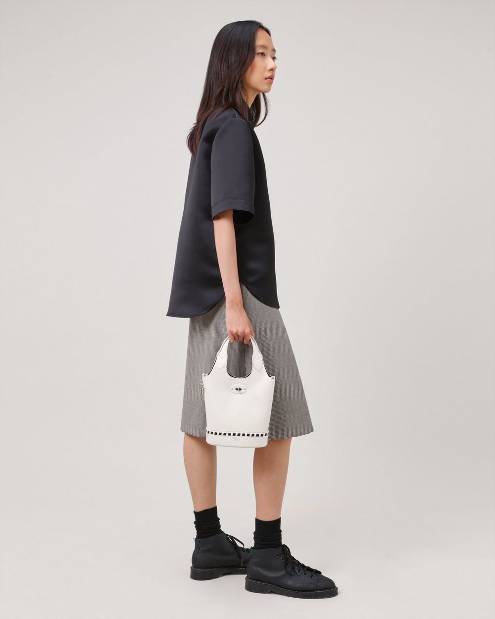 Small Lily Tote | Black & White Whip Stitch | Lily | Mulberry