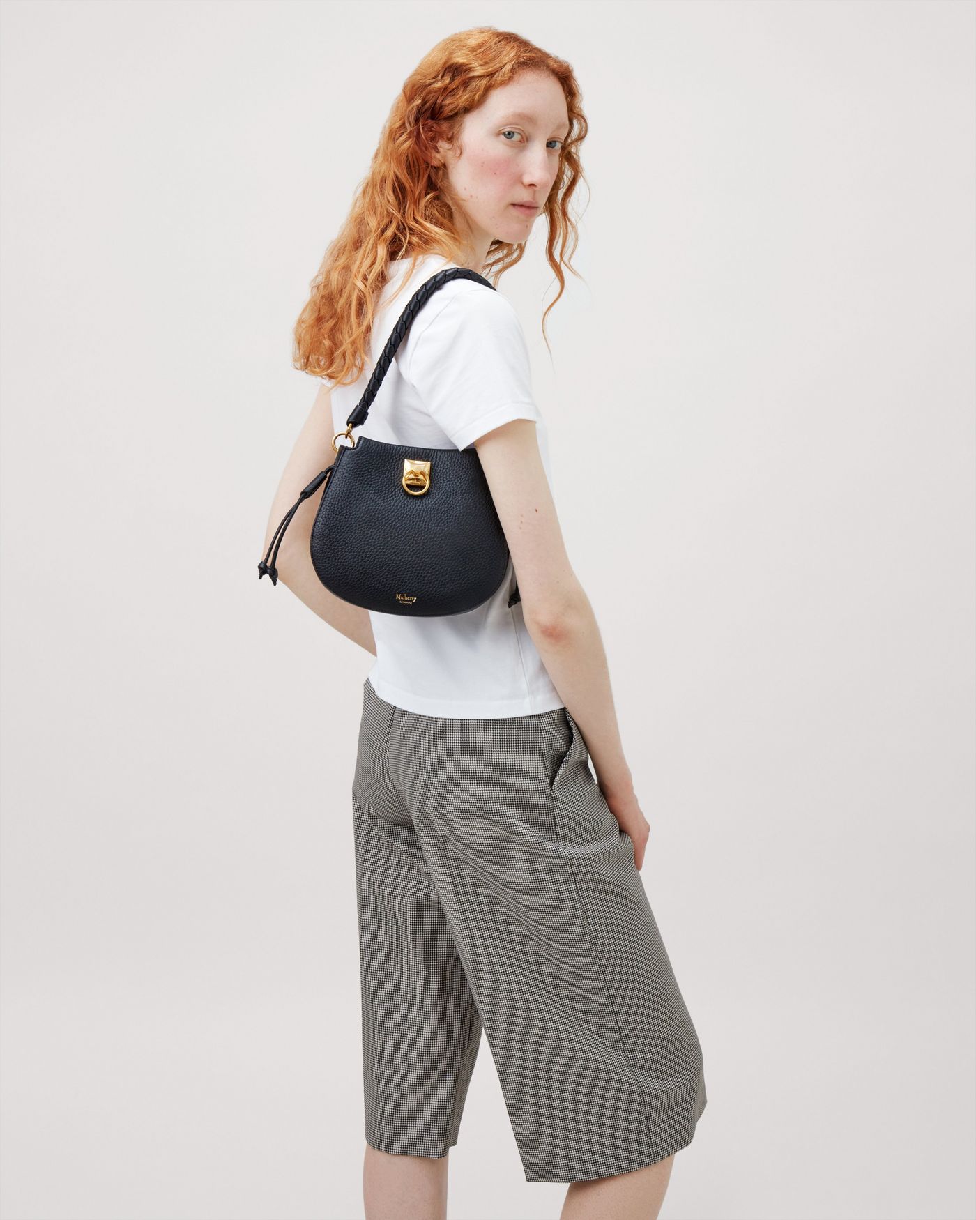 Mini Iris Hobo | Black Heavy Grain | Iris | Mulberry