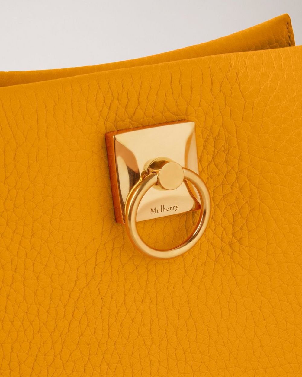 Mini Iris Hobo | Double Yellow Heavy Grain | Iris | Mulberry