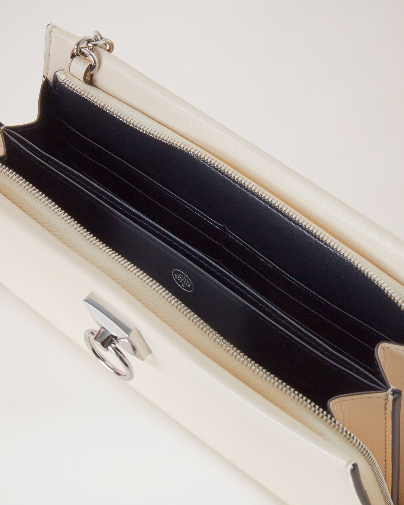 Iris Wallet On Chain | Eggshell High Shine Leather | Women | Mulberry