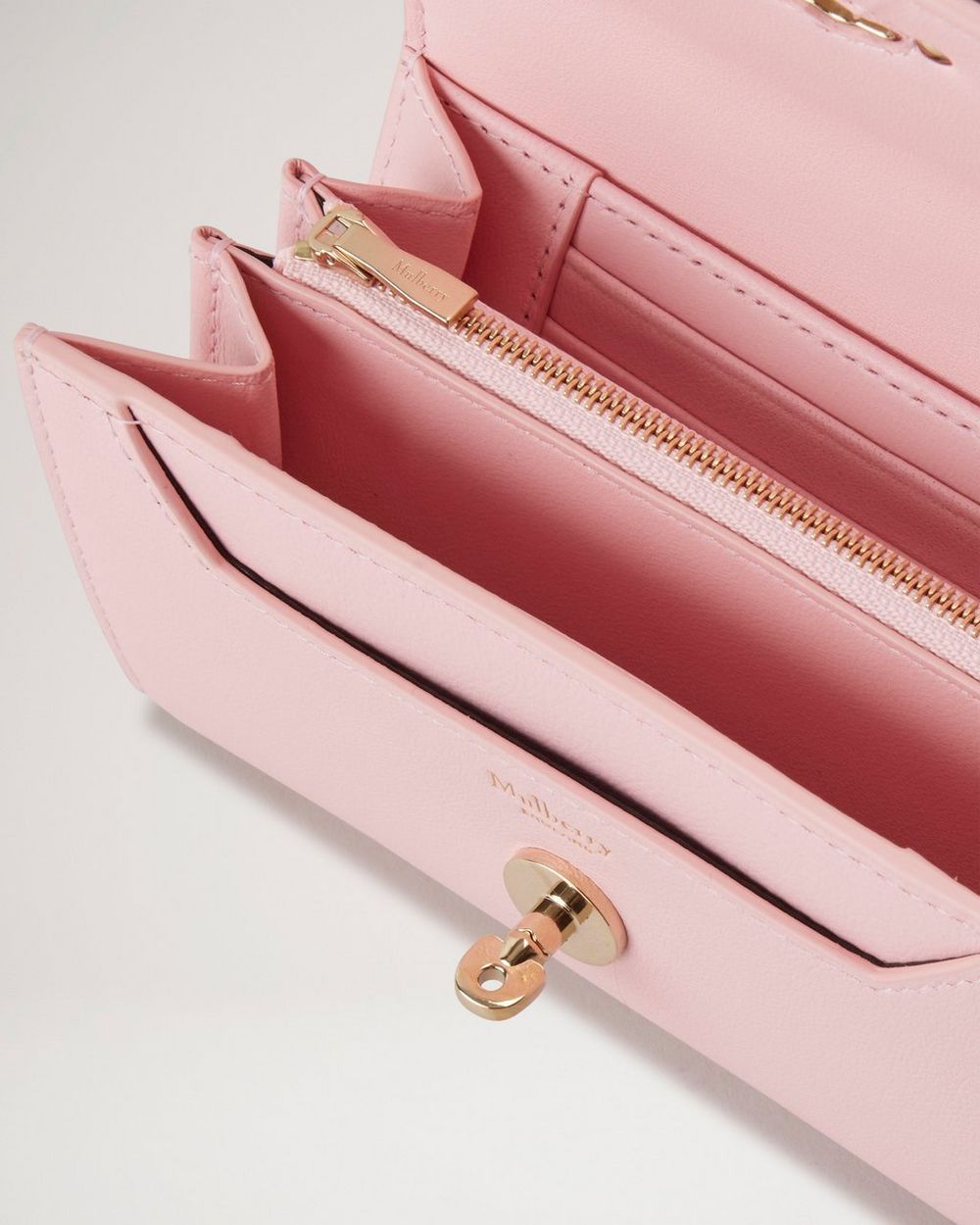 Medium Darley Wallet | Powder Rose Micro Classic Grain | Women | Mulberry